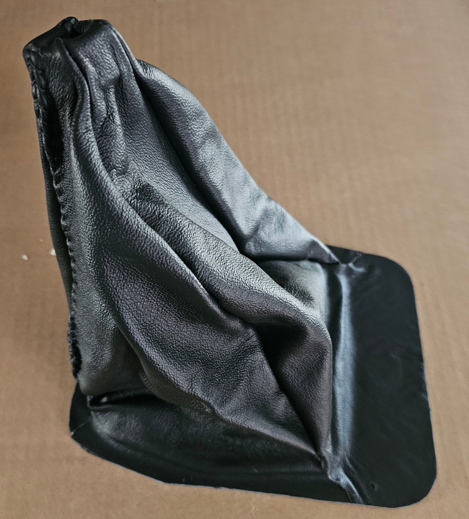 Manual Transmission Leather Shift Boot – ClassicLeds